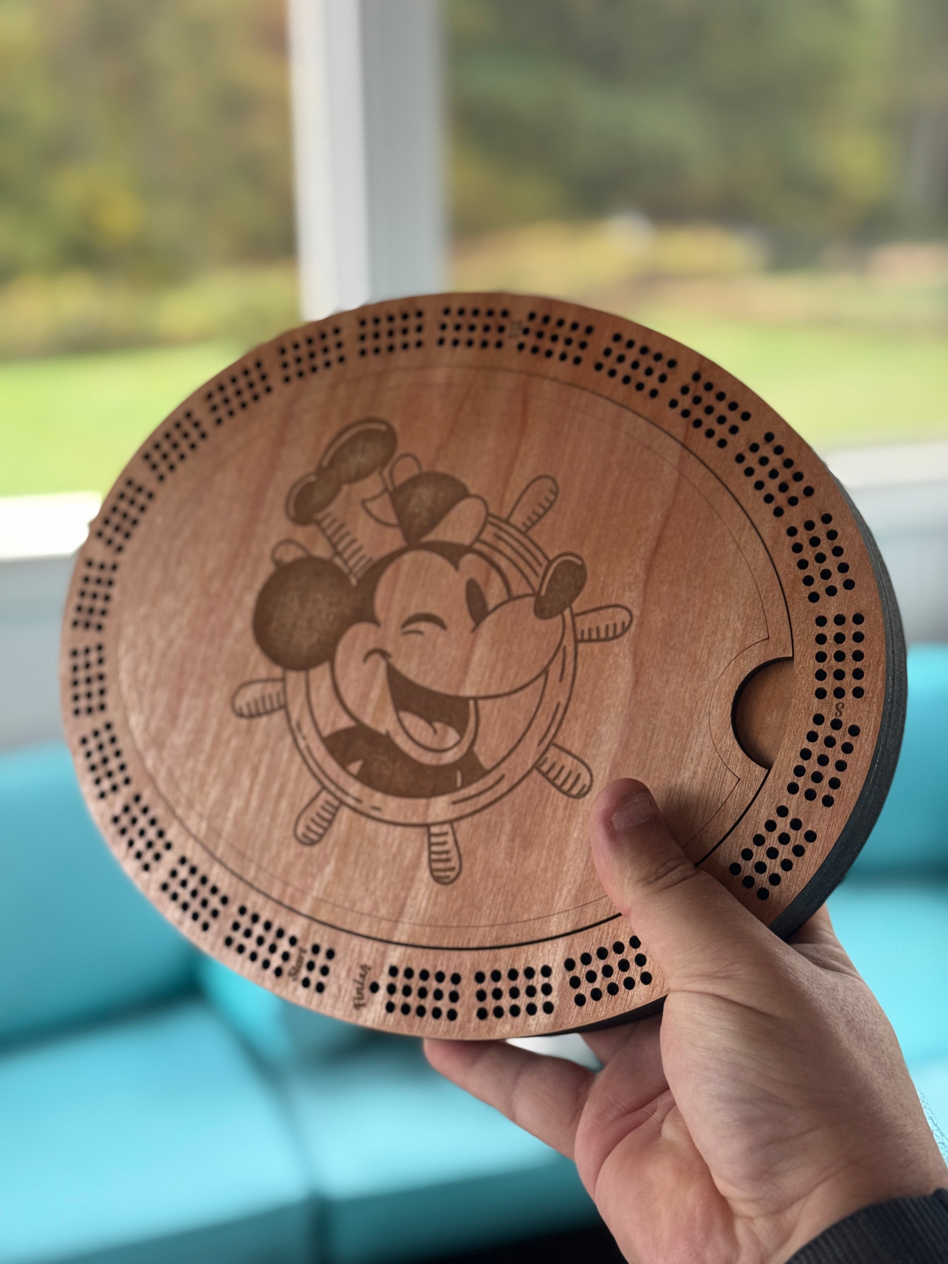 Cribbage: Steamboat Willie – Bees Boards MA